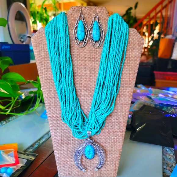 Jewelry | Nwot Beautiful Turquoise Blue Necklace Earring Bundle Set ...